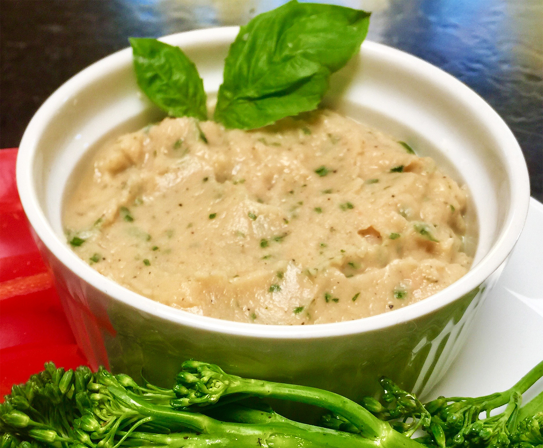 Zero Points Basil White Bean Dip | Zero Points Recipes